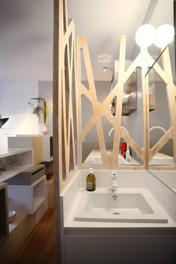 Woman Goes Tiny in a 129 Sq. Ft. Micro Apartment