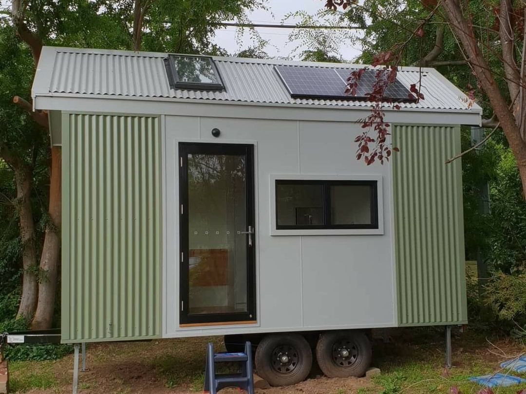 16-ft. Tiny House with a King Bed by Designer Eco Tiny Homes