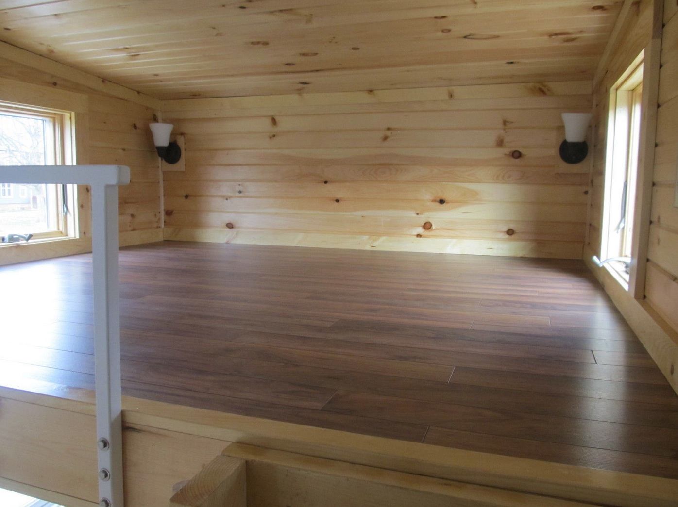 180-sq-ft-tiny-house-with-extra-64-sq-ft-loft-011