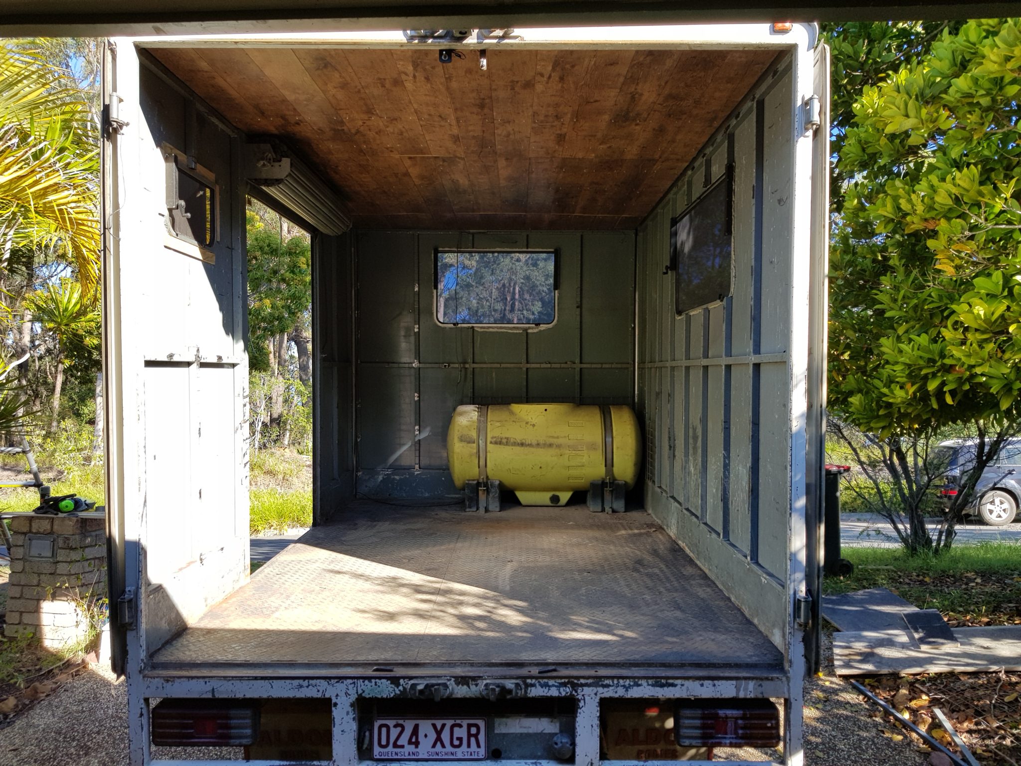 Her DIY Truck Home has Curtains with Pockets – Brilliant!