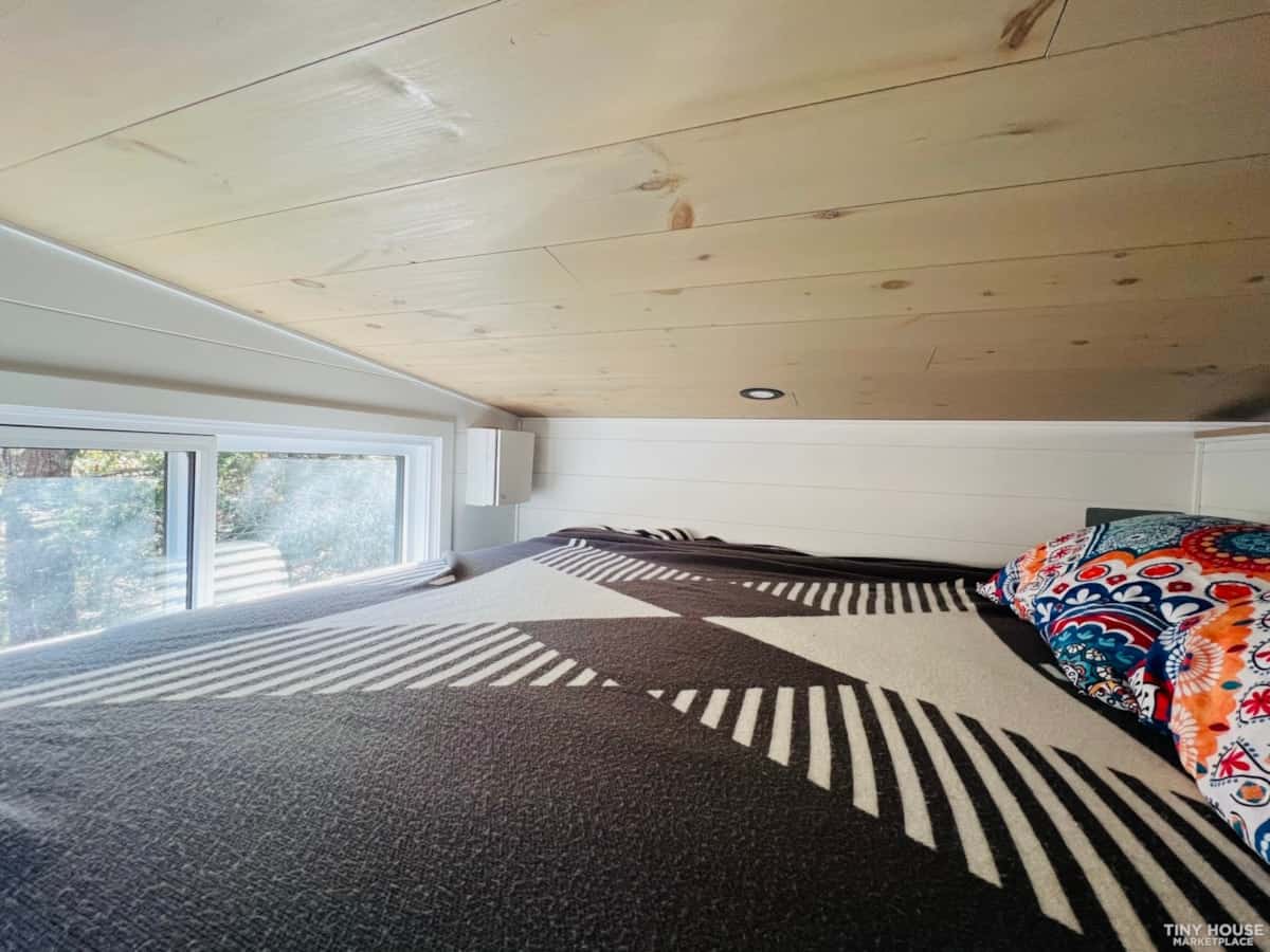 2022 Minimaliste Charme Model: 36×10 ft Tiny House