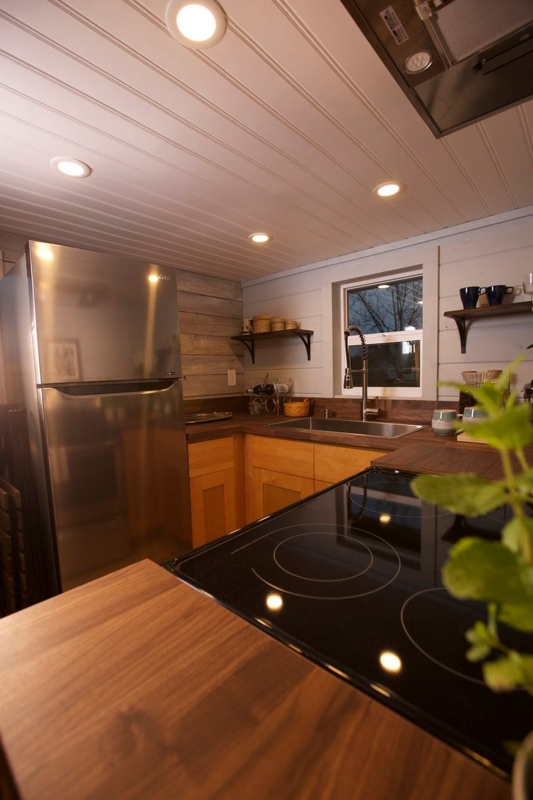 The Spa Tiny House with Transforming Bathroom/Sauna