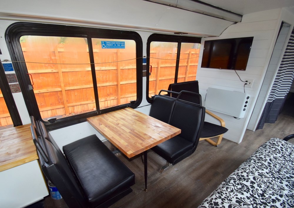 40-Foot City Transit Bus Converted into a Motorhome 003