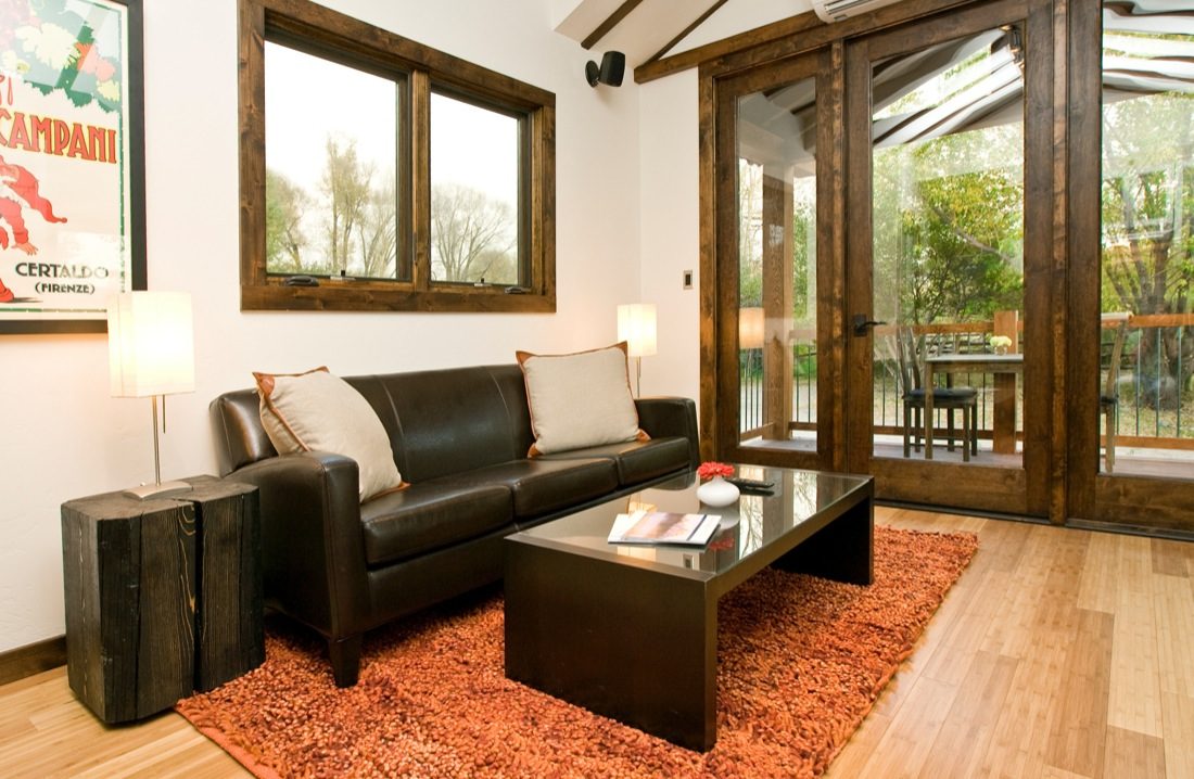 The Caboose: 400 Sq. Ft. Cabin by Wheelhaus