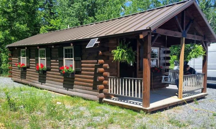 432 Sq. Ft. Log Cabin w Ground Floor Bedroom