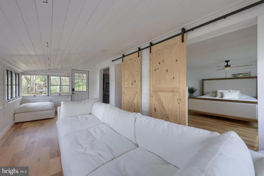 440 sq. ft. Cottage on 3 Acres in PA