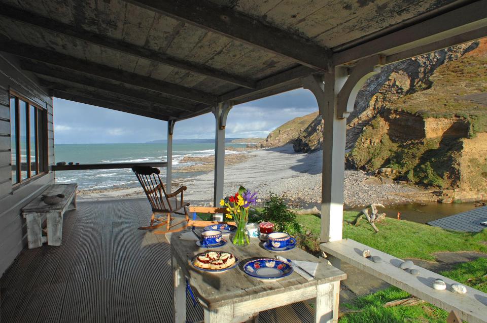 510 Sq. Ft. Tiny Cottage on the Beach