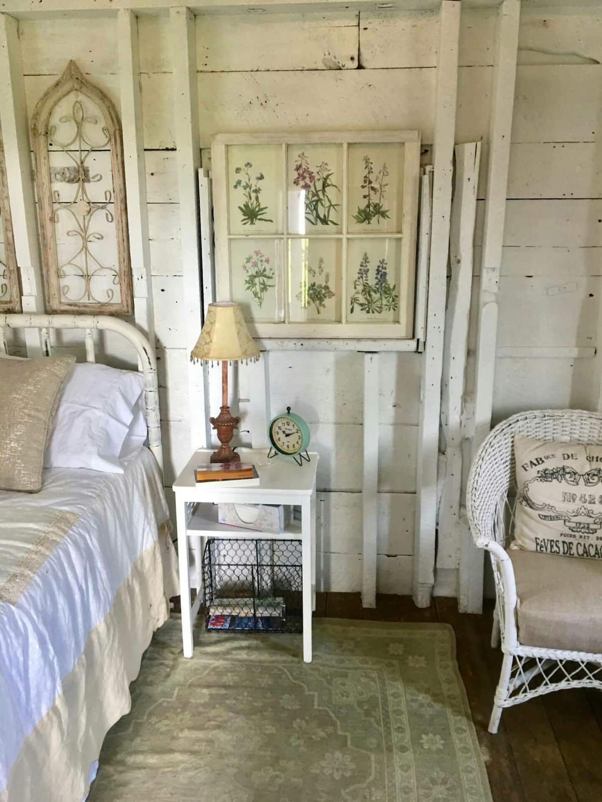 The Granary: Rustic Chic Early 1900s Cottage