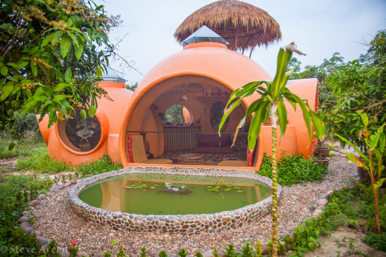 DomeGaia: Building Dome Homes with AirCrete