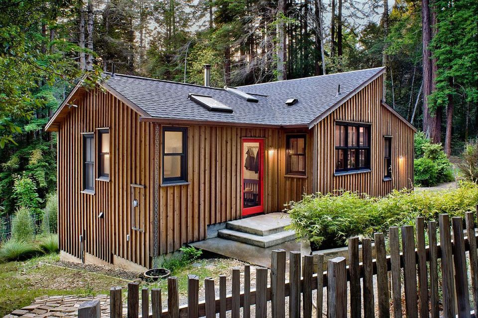 840 Sq. Ft. Modern and Rustic Small Cabin in the Redwoods