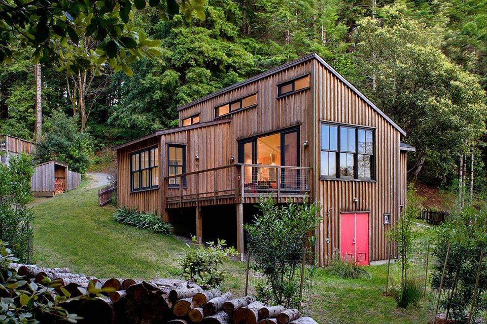 840 Sq. Ft. Modern and Rustic Small Cabin in the Redwoods