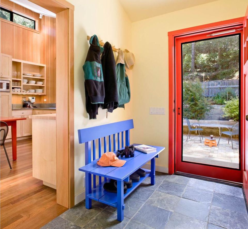 840 Sq. Ft. Modern and Rustic Small Cabin in the Redwoods
