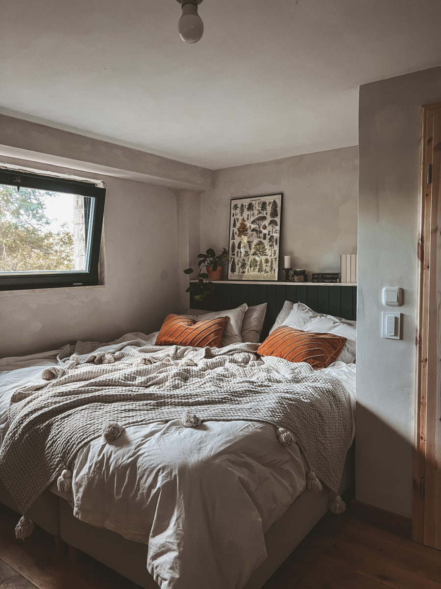 915 Sq Ft Cottage Renovation in Germany