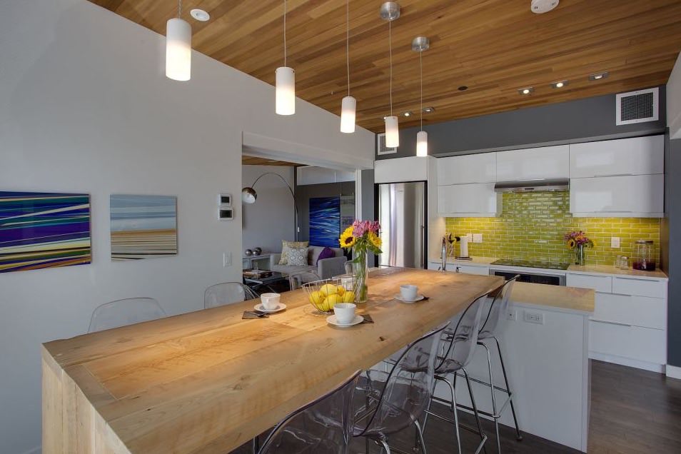 915 Sq. Ft. Small House for Roommates