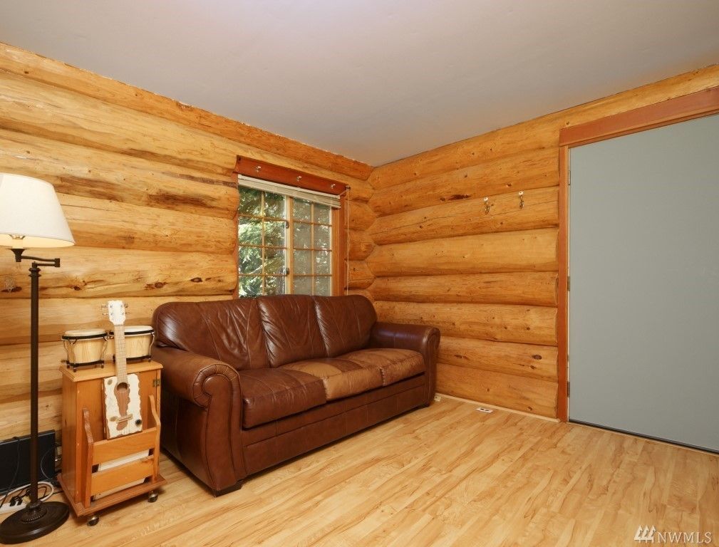 960 Sq. Ft. Log Cabin in Washington State 010