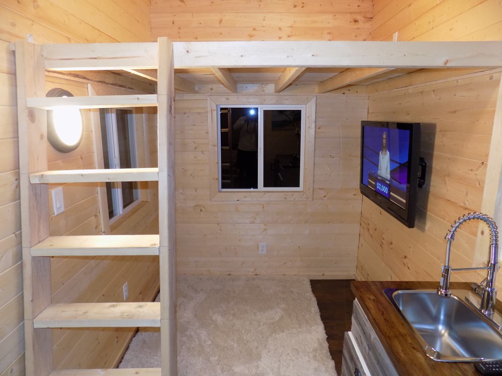 Affordable $22k Gooseneck Tiny House