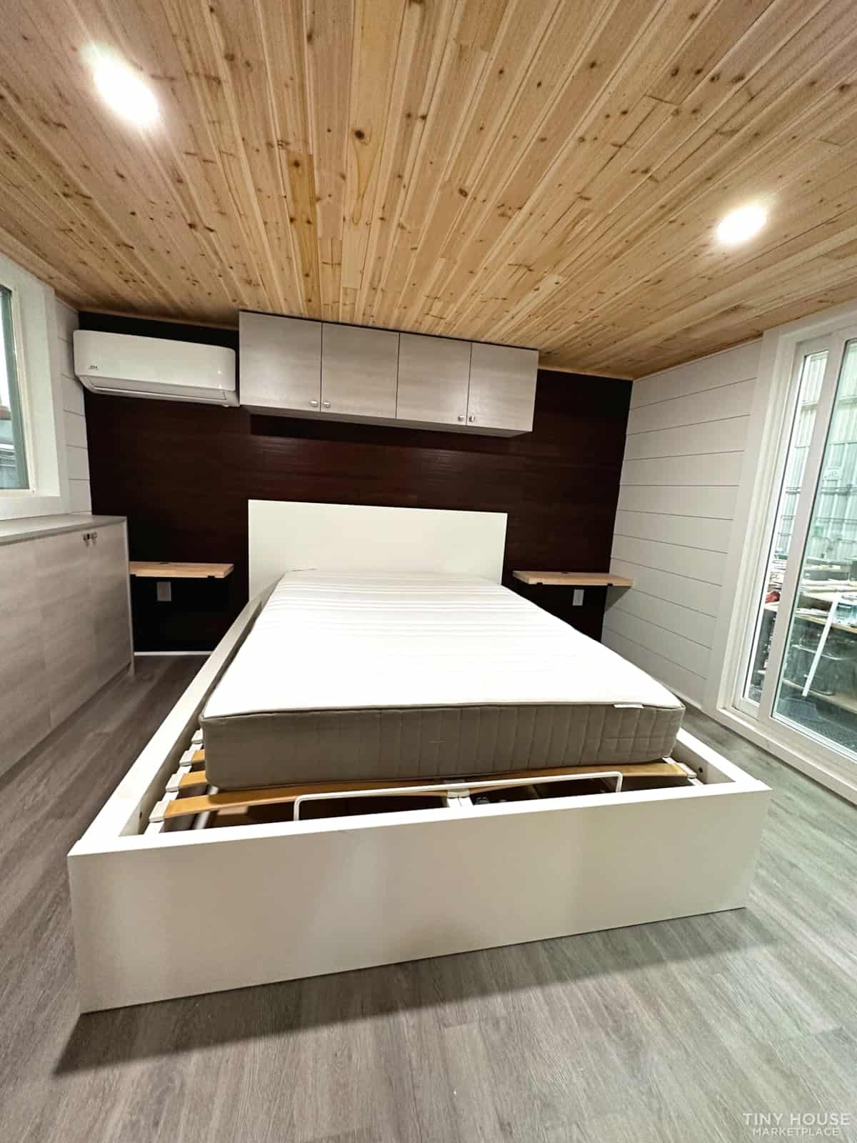 Amazing 12-foot-wide Park Model with Ground Floor Bedroom
