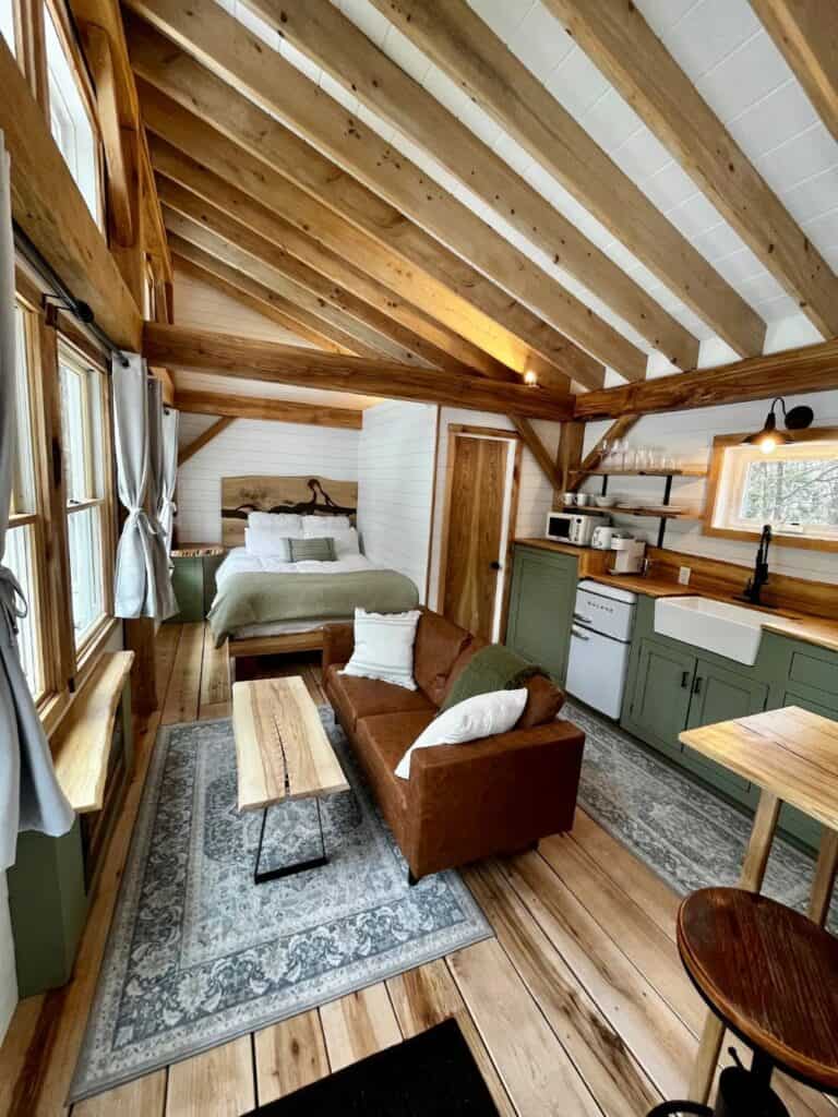 Stunning Timber Frame Cabin in Vermont