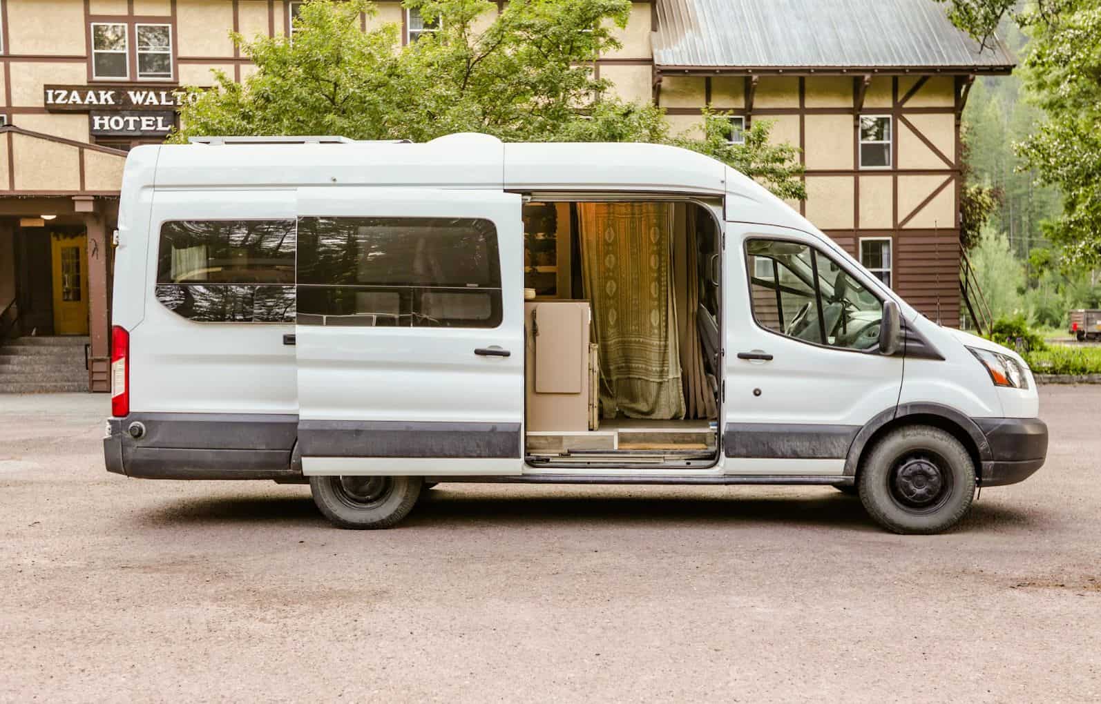 Bus and Van Life After Losing Her Mom