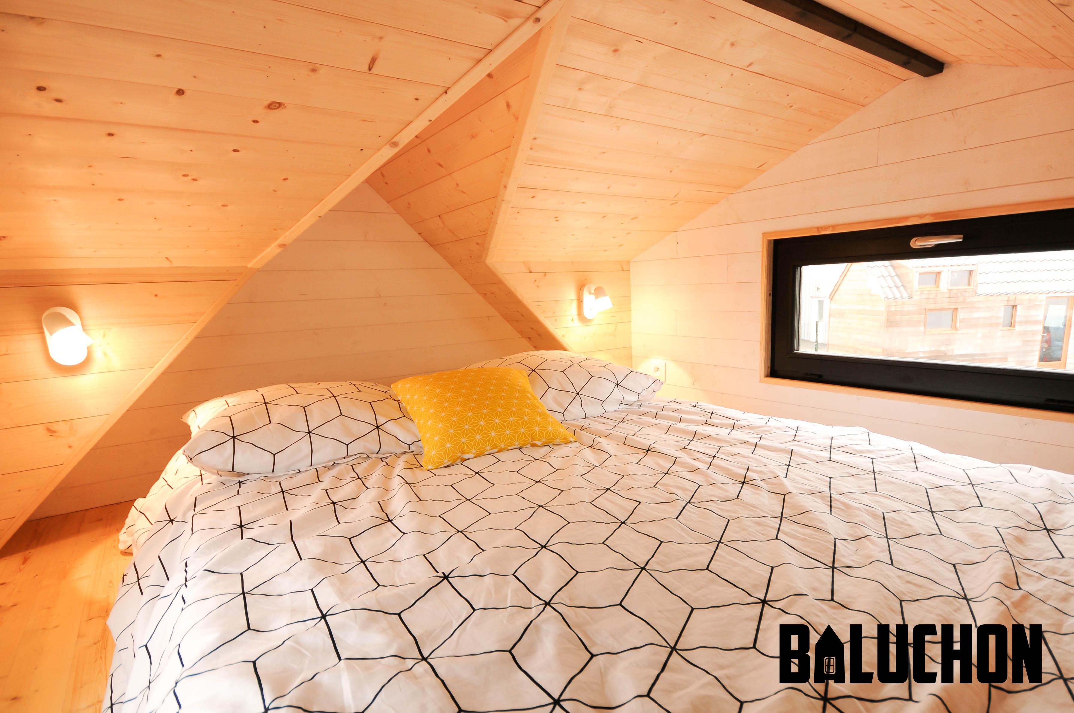Calypso Tiny House on Wheels by Baluchon 12