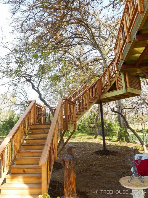The Amazing Chapelle Treehouse Built on Twin Cypress Trees, by Nelson ...