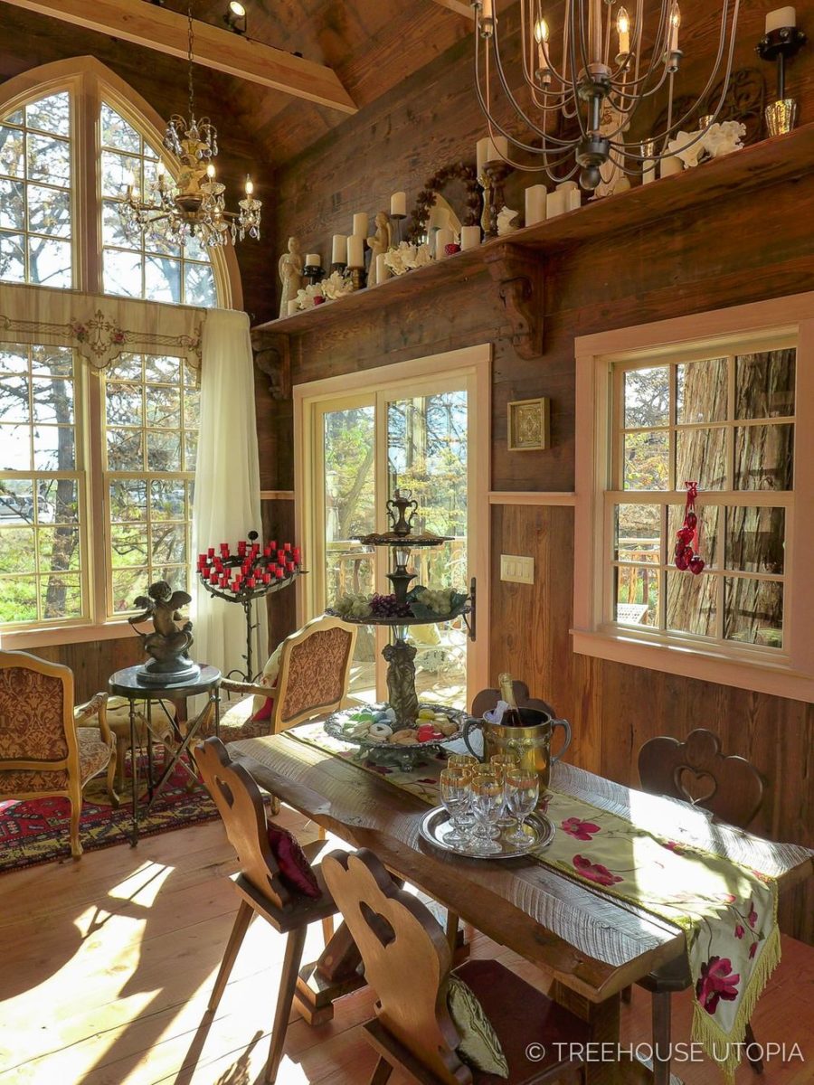 The Amazing Chapelle Treehouse Built on Twin Cypress Trees, by Nelson ...