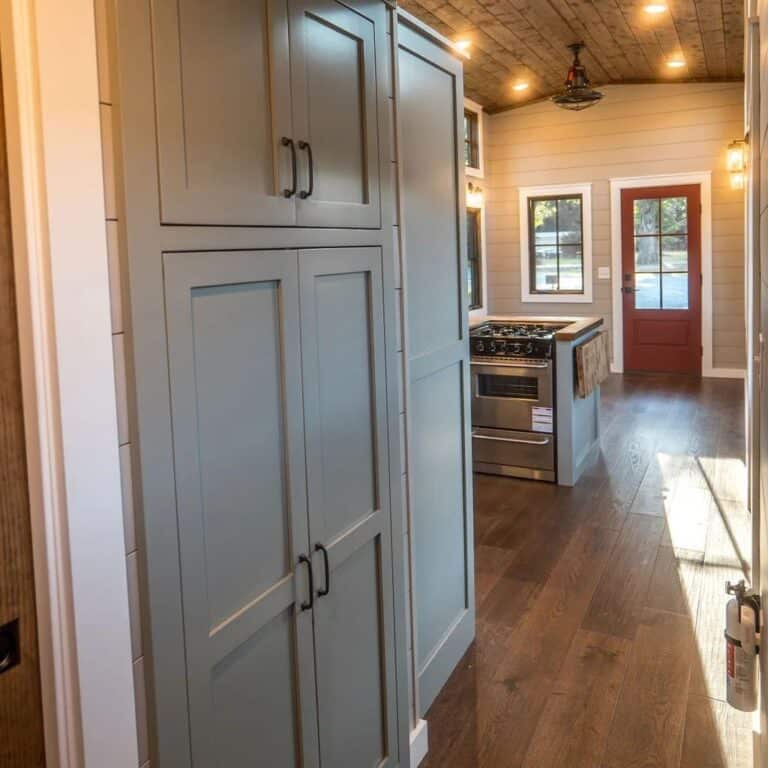 A Tiny Home with Big Style: Exploring Timbercraft’s Clerestory