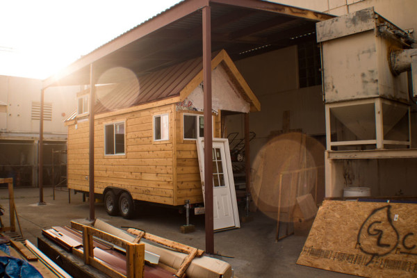 Group Teaching Schools How to Build Tiny Houses