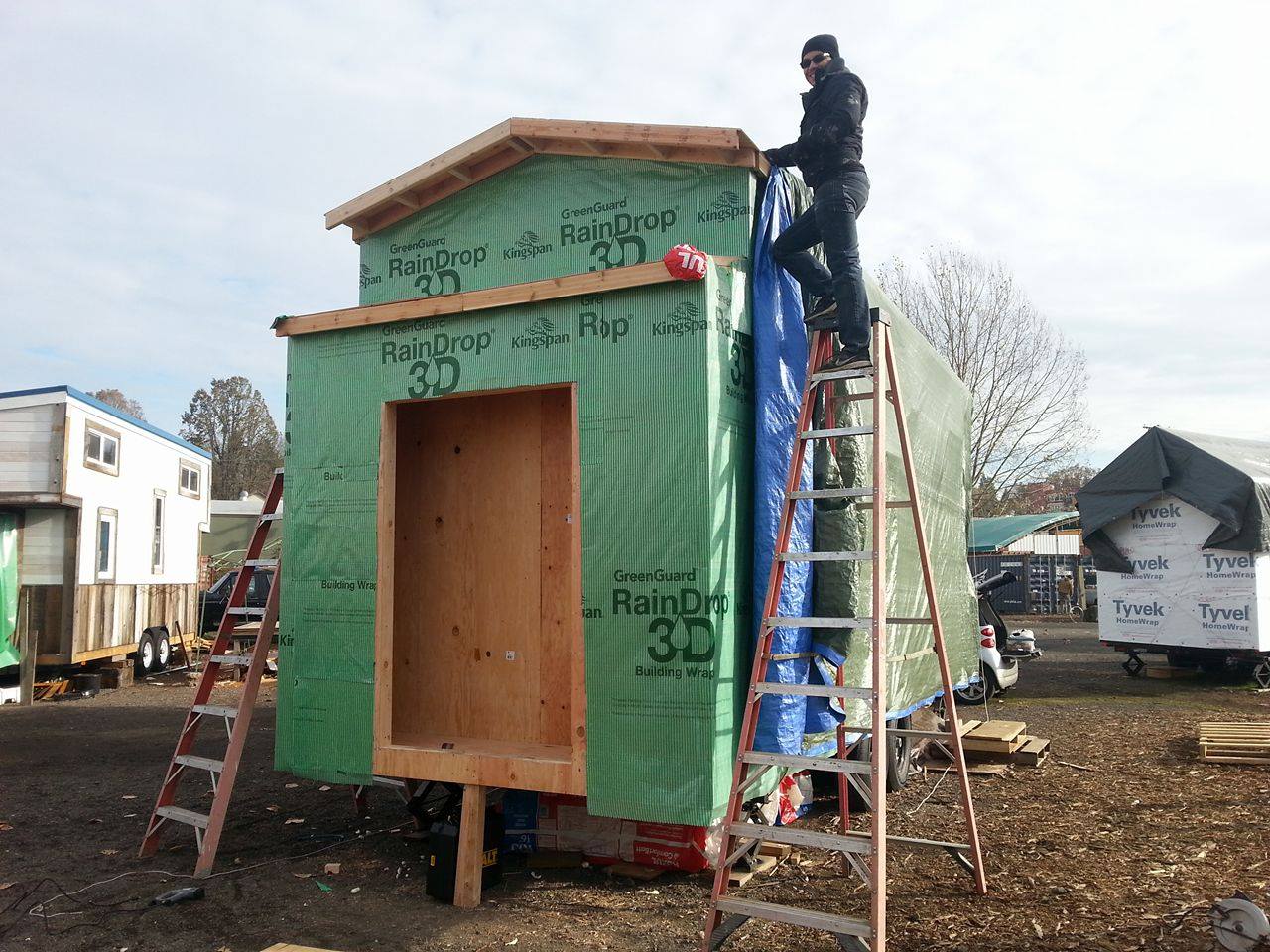 Couple’s $20k DIY Tiny Home