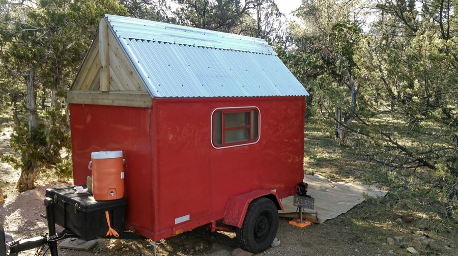 Dustin & Kim’s $800 DIY Micro Camper Built in 3 Weeks