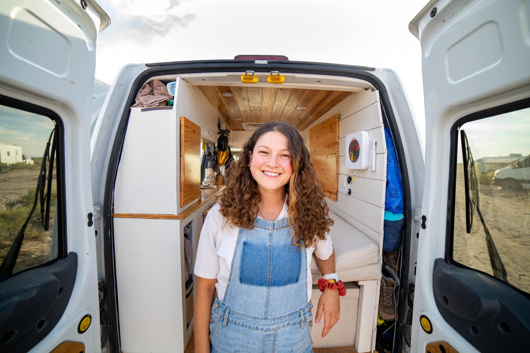 Eva’s Solo Female VanLife in Her Ford Transit Connect