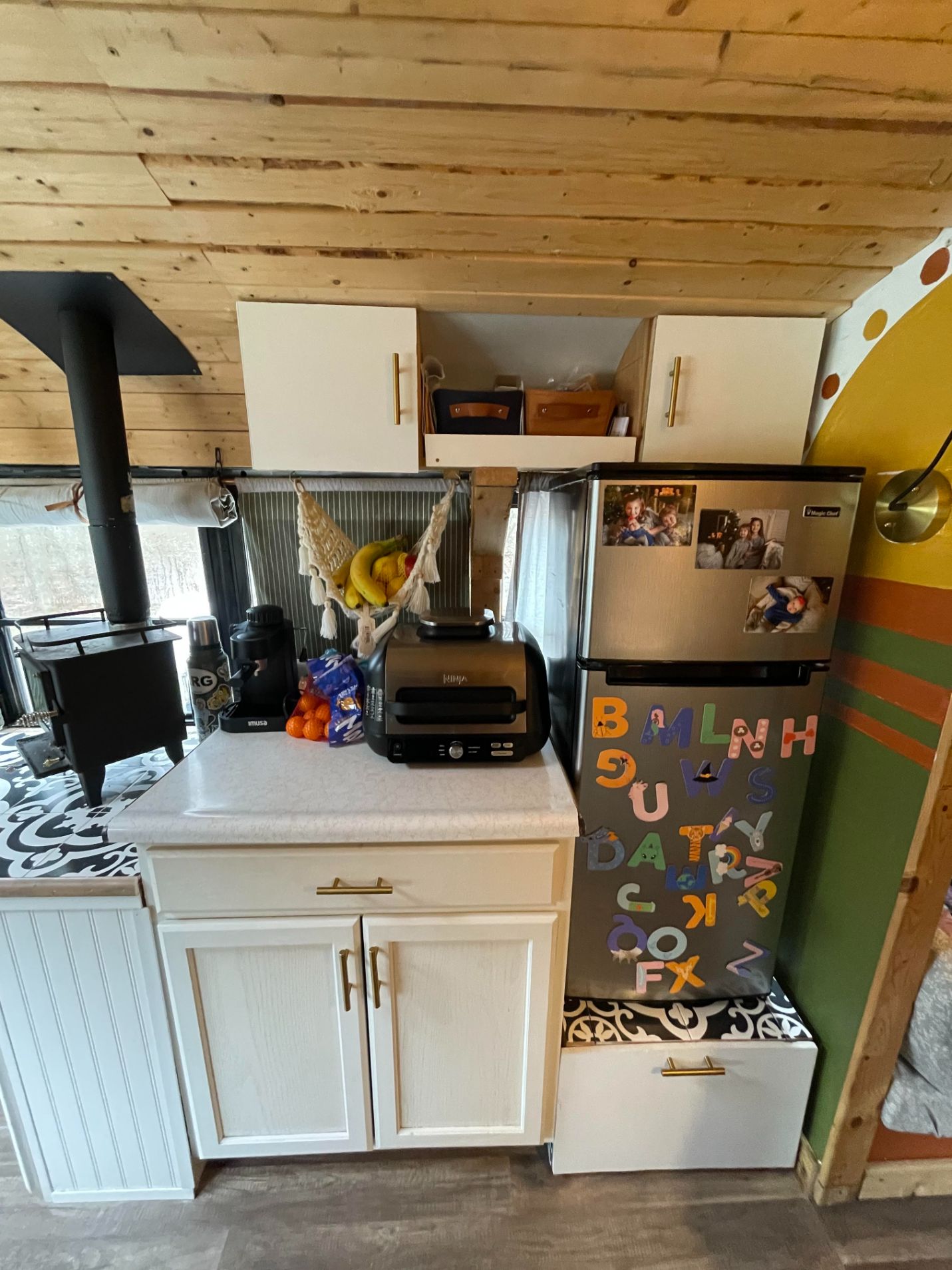 Family of 4 Sells Home To Travel U.S. in a Skoolie