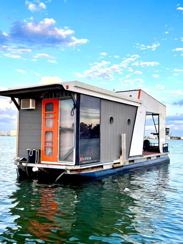 Floating Tiny Home on Pontoons