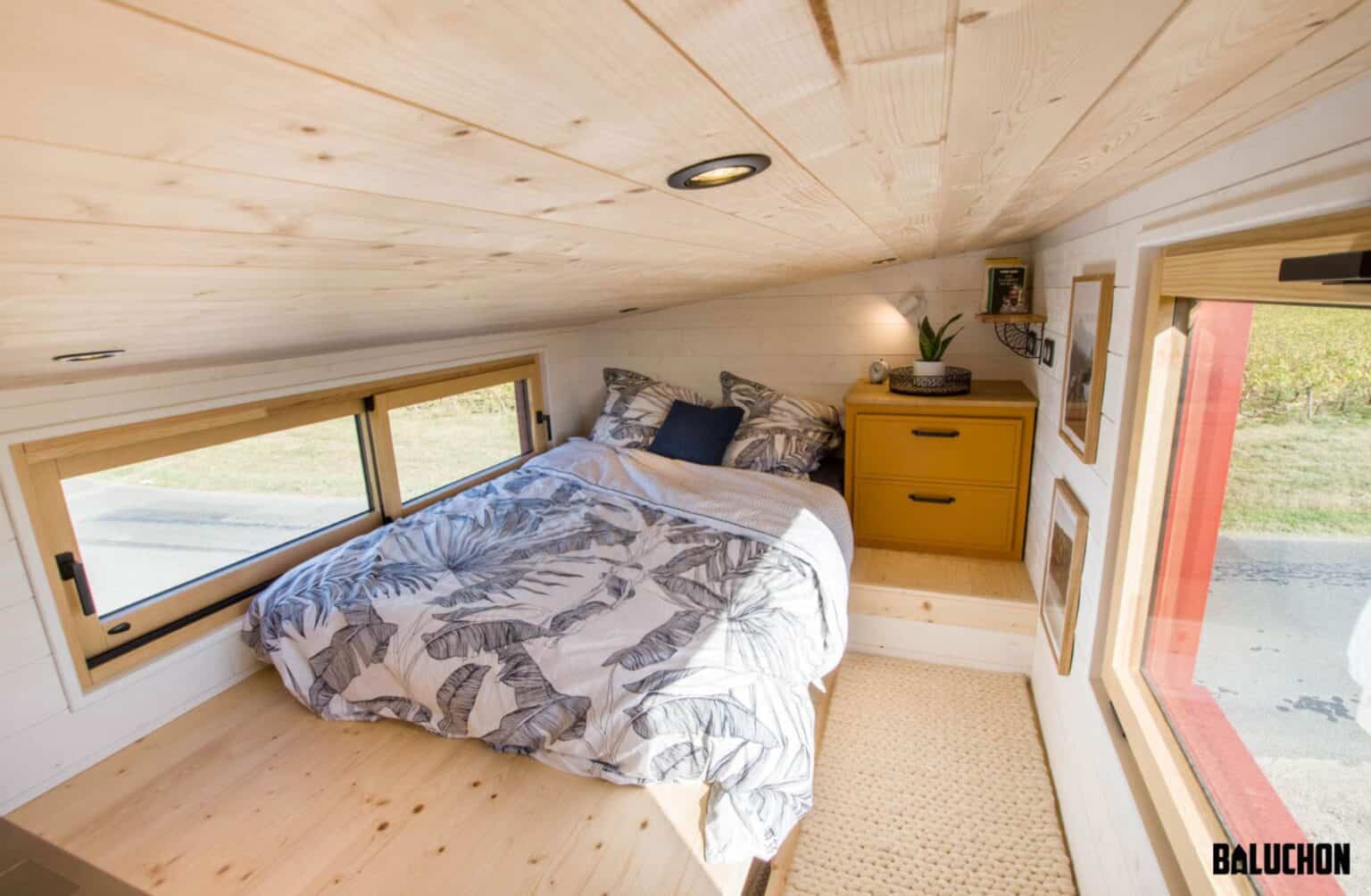 19.5 ft. Golden Hour Tiny House Baluchon Build