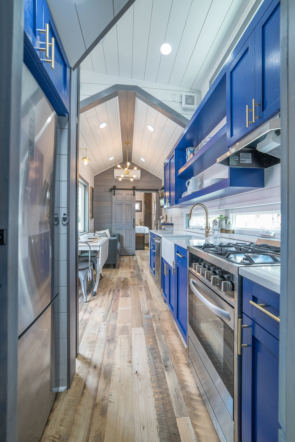330 Sq. Ft. Henderson Tiny House on Wheels by Movable Roots