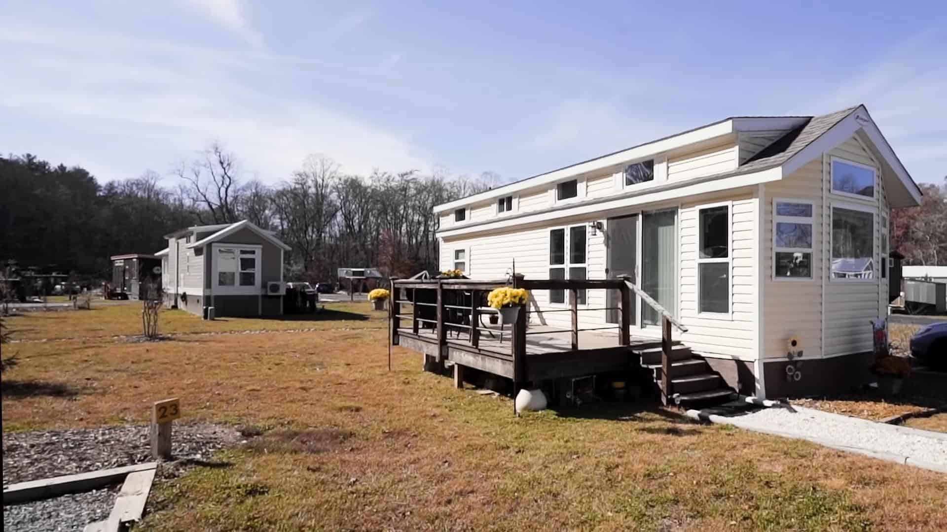 Tiny House Talk - Freedom in Small Spaces