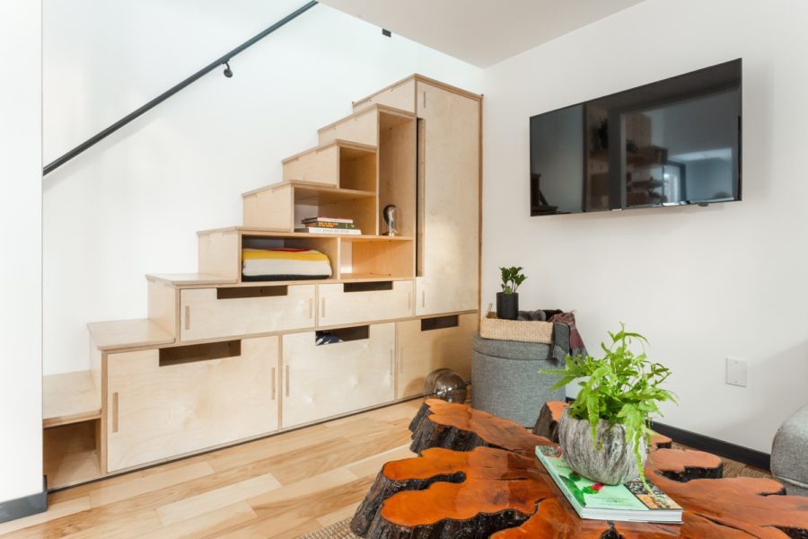 The Incredible Hiatus Tiny House Built for Tiny Cottage Community in ...