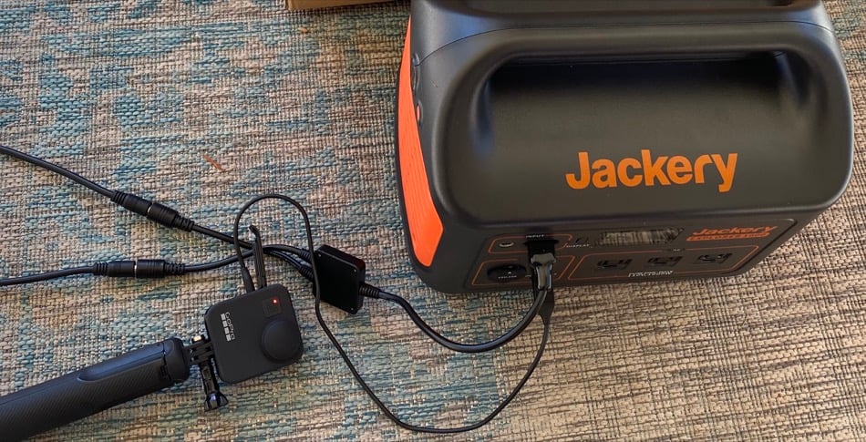 REVIEW: The Jackery Solar Generator 1000