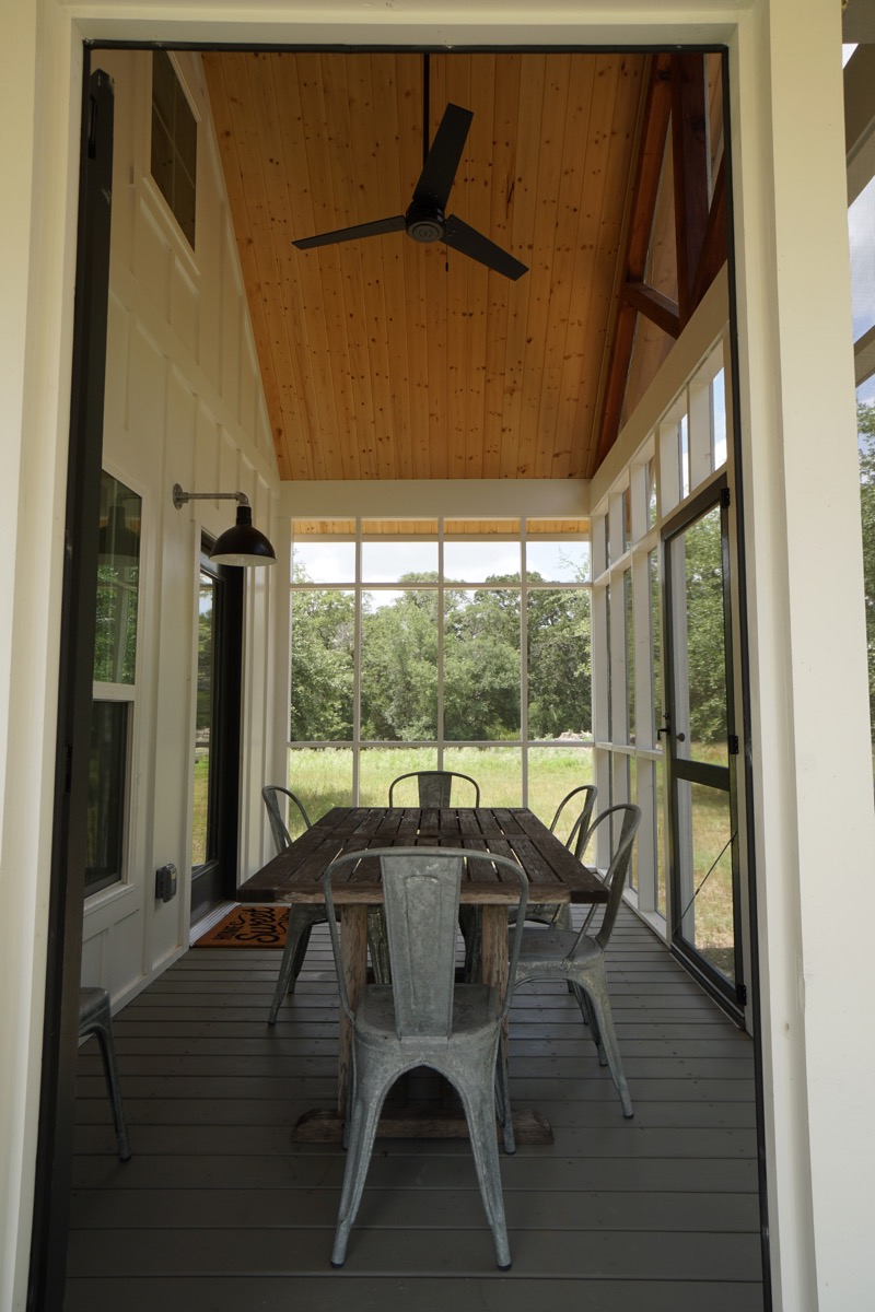 Kanga Tiny House and Cottage Combo