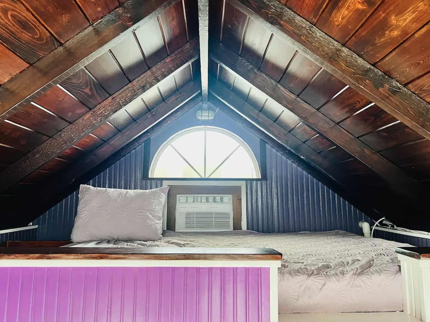 Key West Outpost Houseboat: Floating Florida Cottage