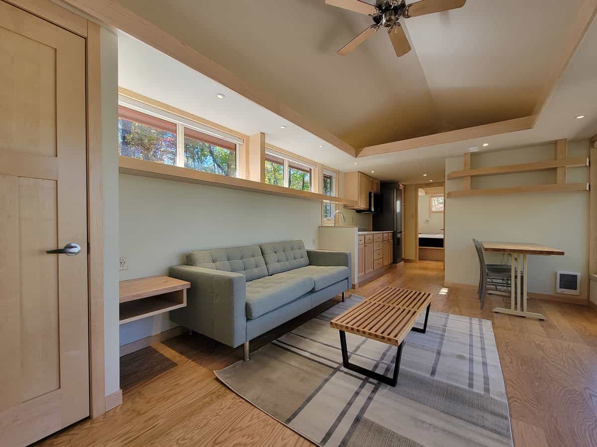 Classic King XL Tiny House at Canoe Bay Village: Wisconsin Lakefront Living