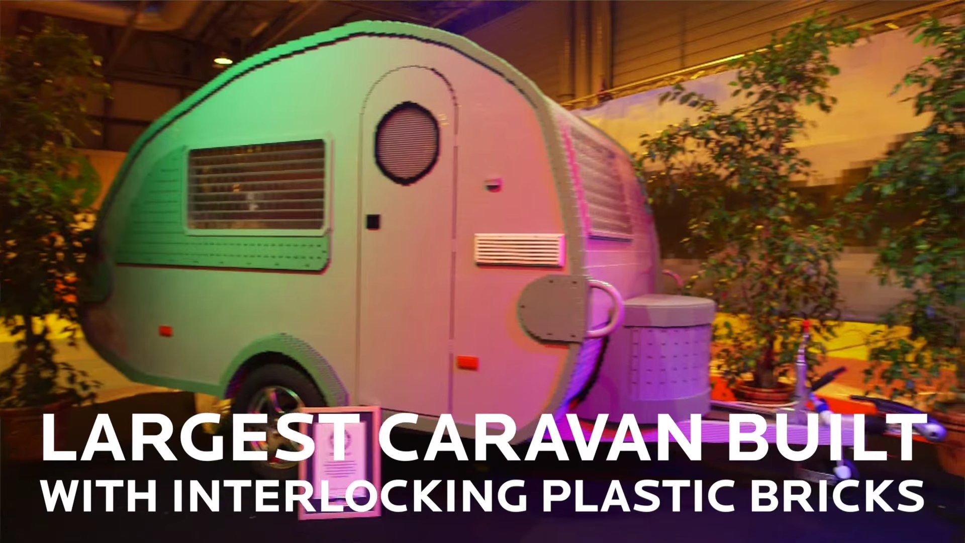 Group Builds Caravan Using 215,158 Lego Bricks