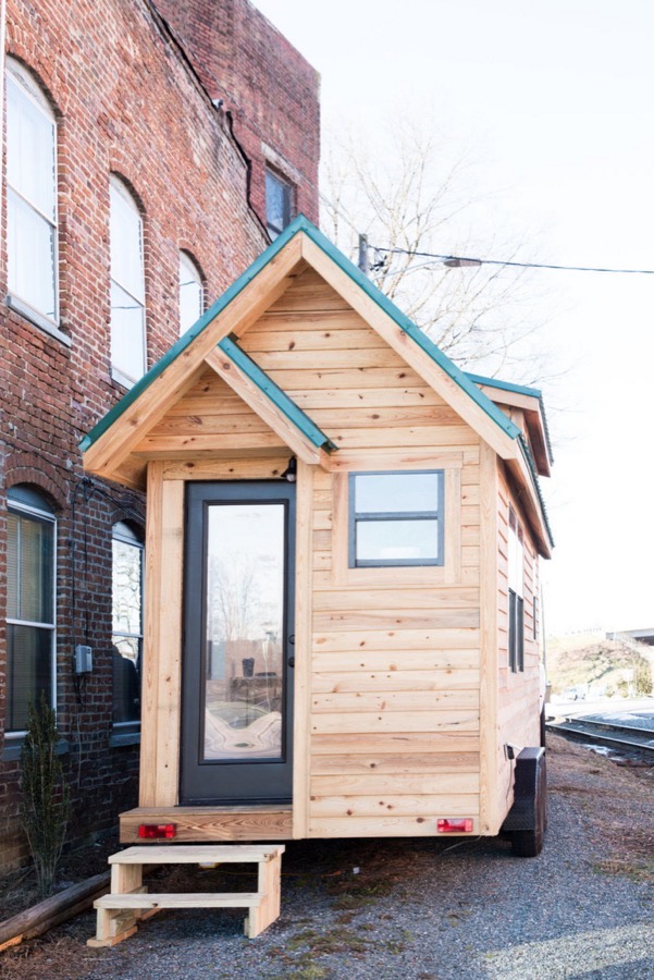 Interview: Lindley Tiny House by Tiny Life Construction