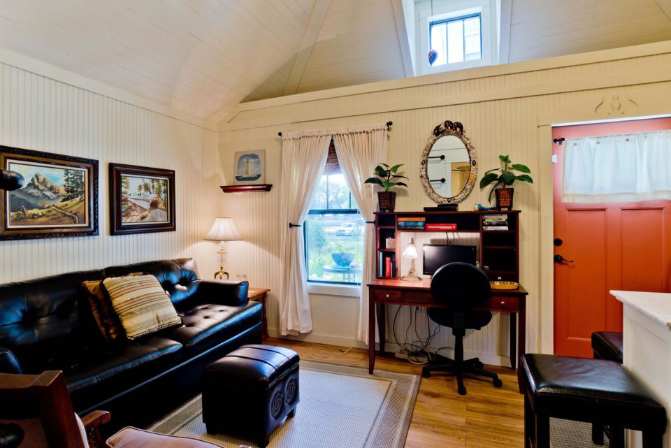 Little Southern Style Cottage in Alabama