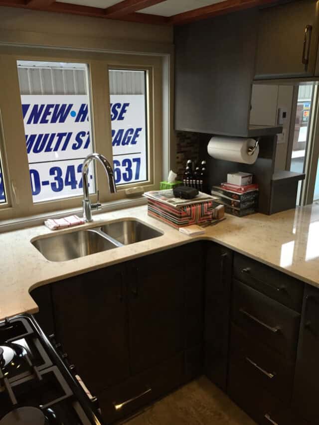 Beautiful Tiny House with Functional Kitchen (For Sale)
