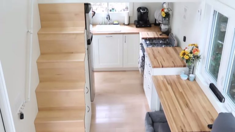 MINIstry of Magic Tiny House on Wheels