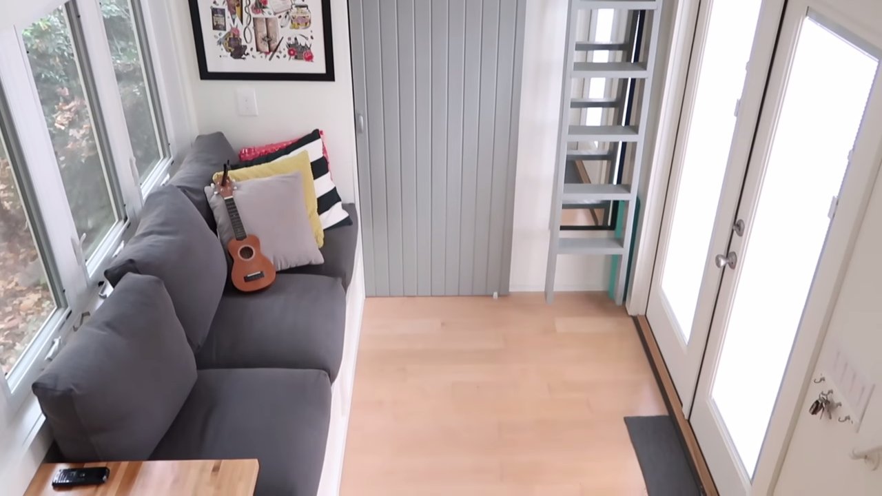 MINIstry of Magic Tiny House on Wheels