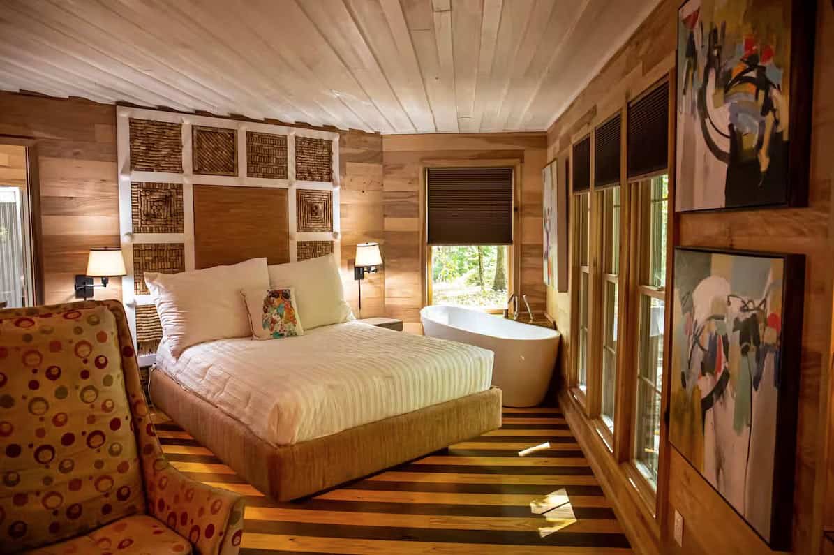 Magical Cabin in the Woods in Mentone, Alabama