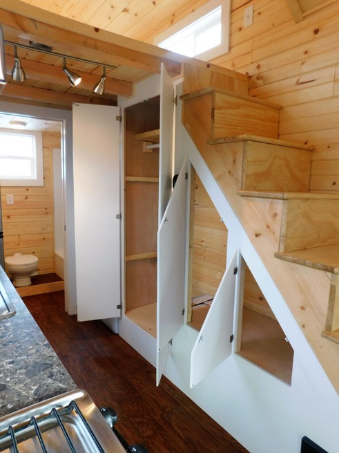 Melinda’s Tiny House Mansion by Tiny Idahomes