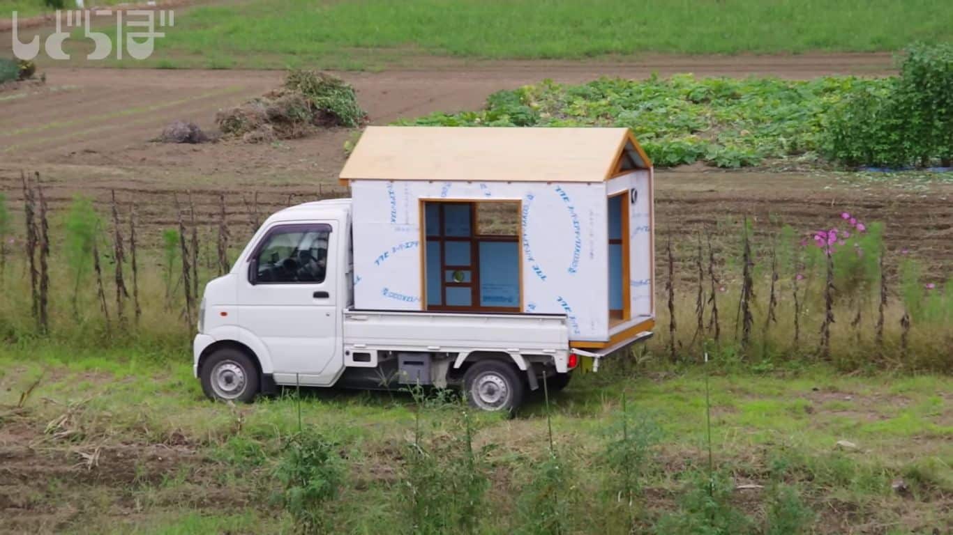 Incredible Micro House Built on Tiny Japanese Truck